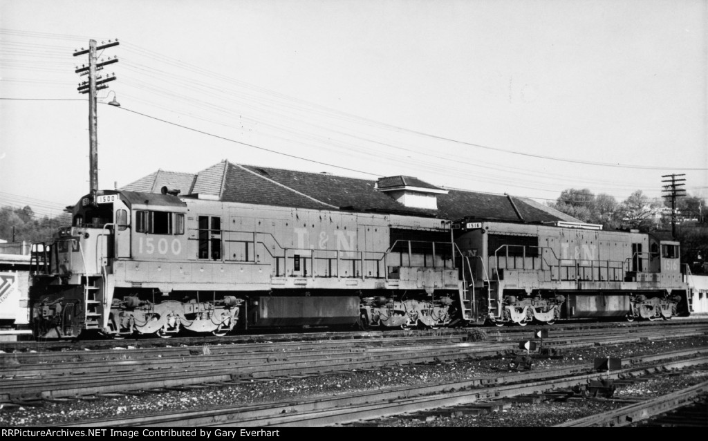 LN U25C #1500 & 1516